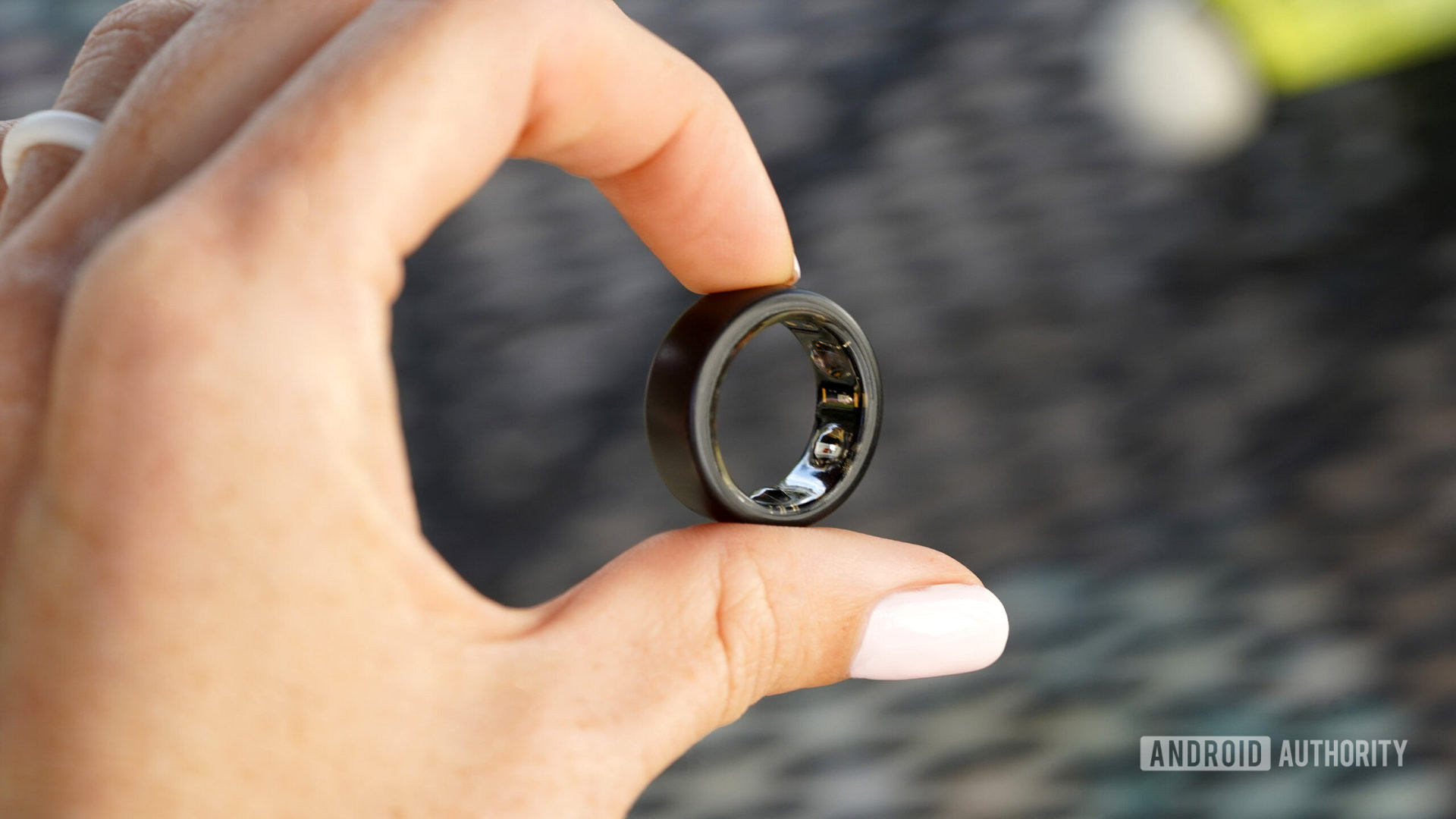 Buy Oura stock and other Pre-IPO shares on UpMarket