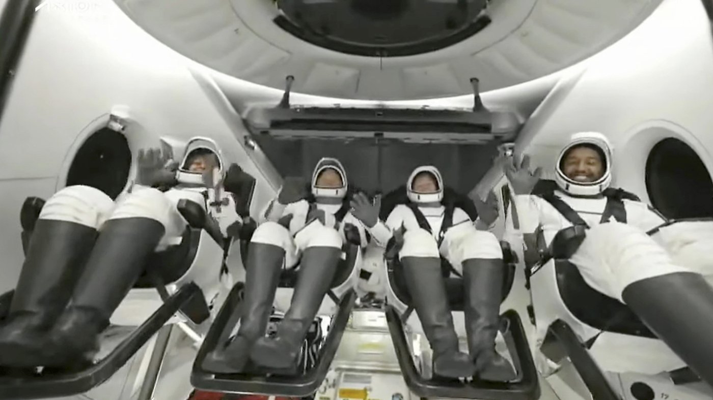 Buy SpaceX stock and other Pre-IPO shares on UpMarket